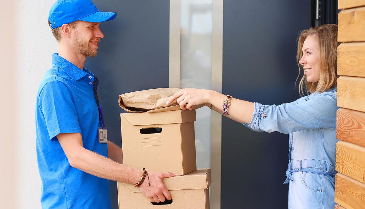 Unpacking the Logistics: How AliExpress Delivers Worldwide