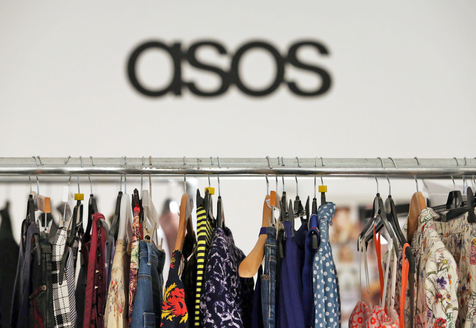 ASOS Sale Calendar: Your Guide to Trendsetter Deals and End-of-Season ...